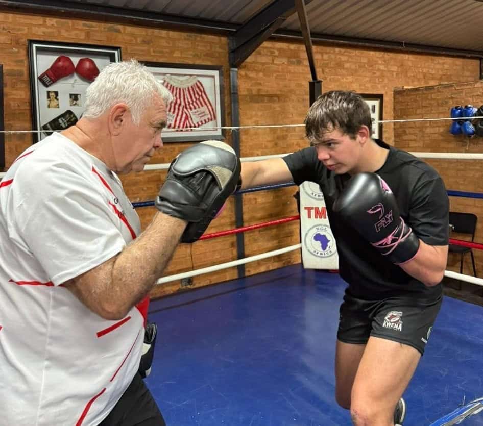 Top amateur boksers in aksie by Tuine Tiere se Box & Dine toernooi | Rekord