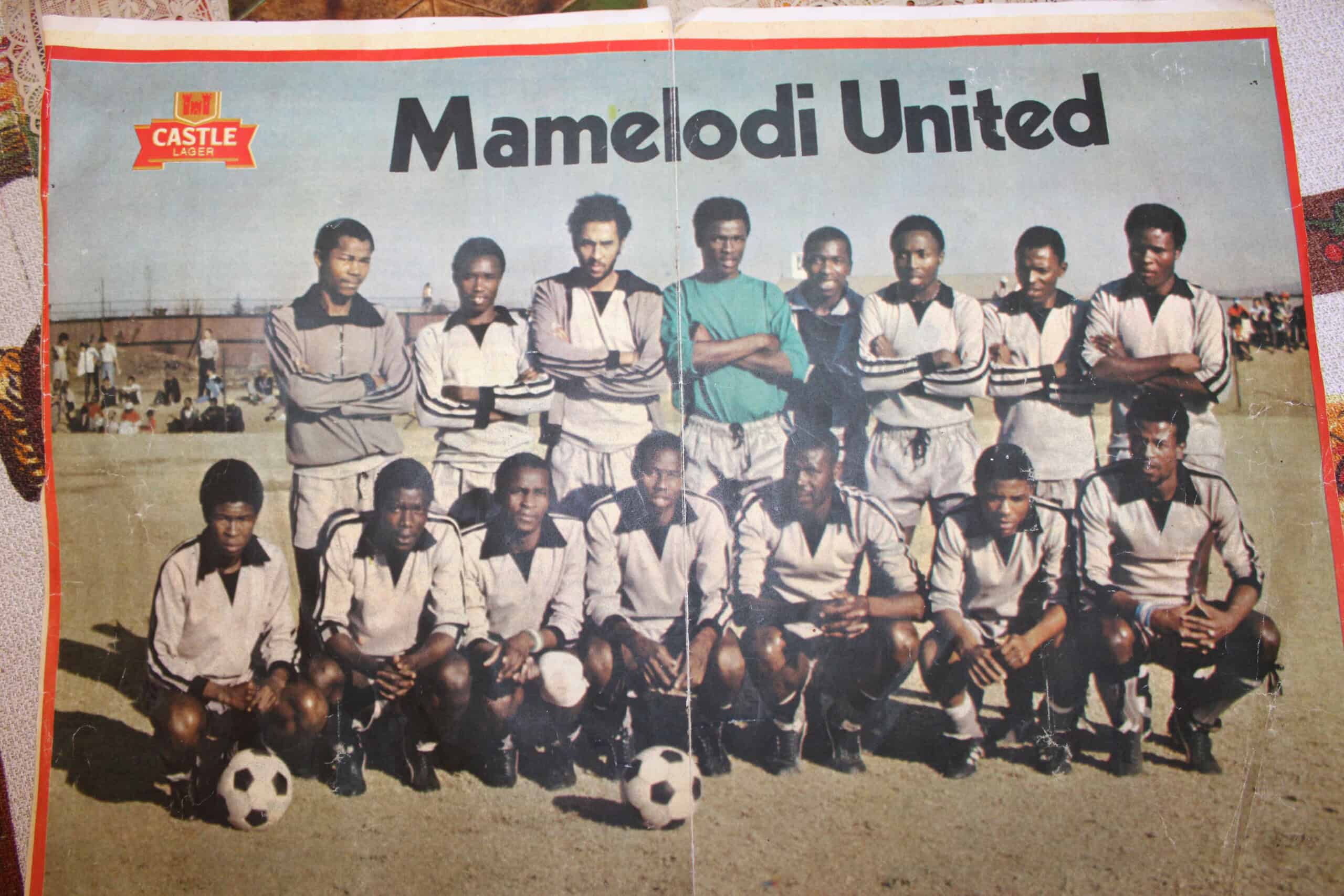Late soccer hero remembered with heartfelt gesture from living legends ...