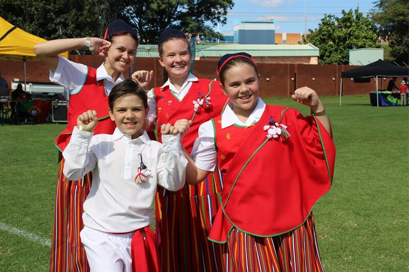 Families enjoy Portuguese festival party vibes | Rekord