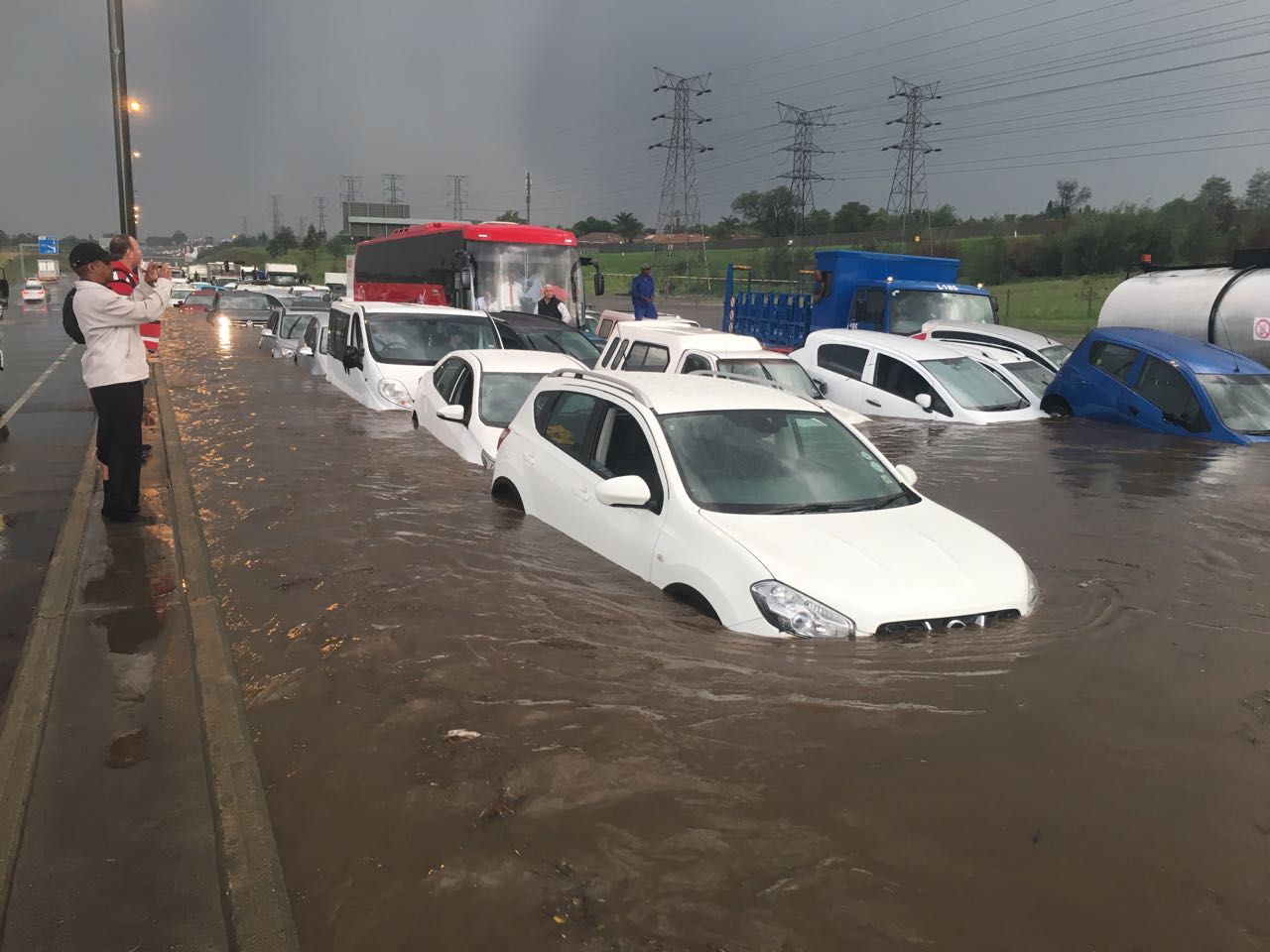 ALERT: More heavy rains expected today | Randburg Sun