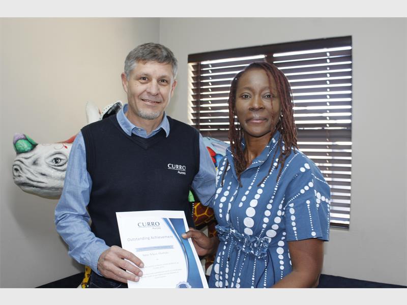 Curro Aurora honours Everest summiting mom | Randburg Sun