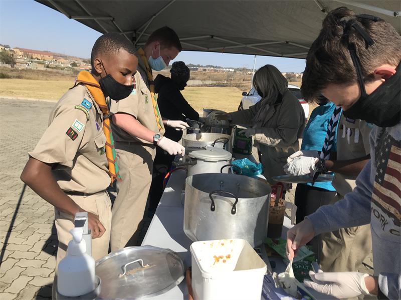 Scout troop leader's soup drive | Randburg Sun