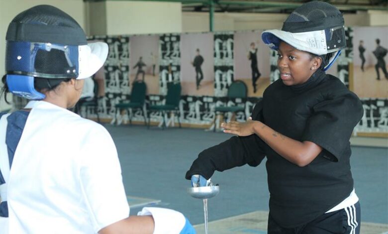 Local fencer Nomvula Mahlodi Mbatha is content to coach | Randburg Sun