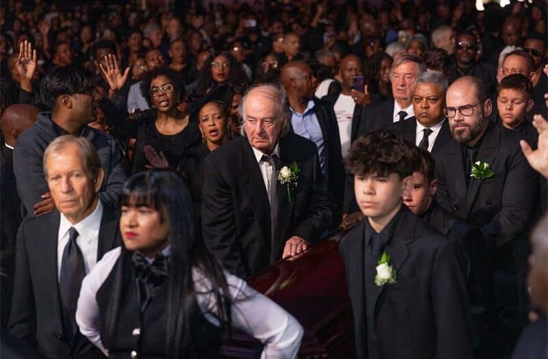 Emotional farewell for Pastor Ray McCauley | Randburg Sun