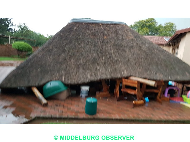 Wind waai lapa om | Middelburg Observer