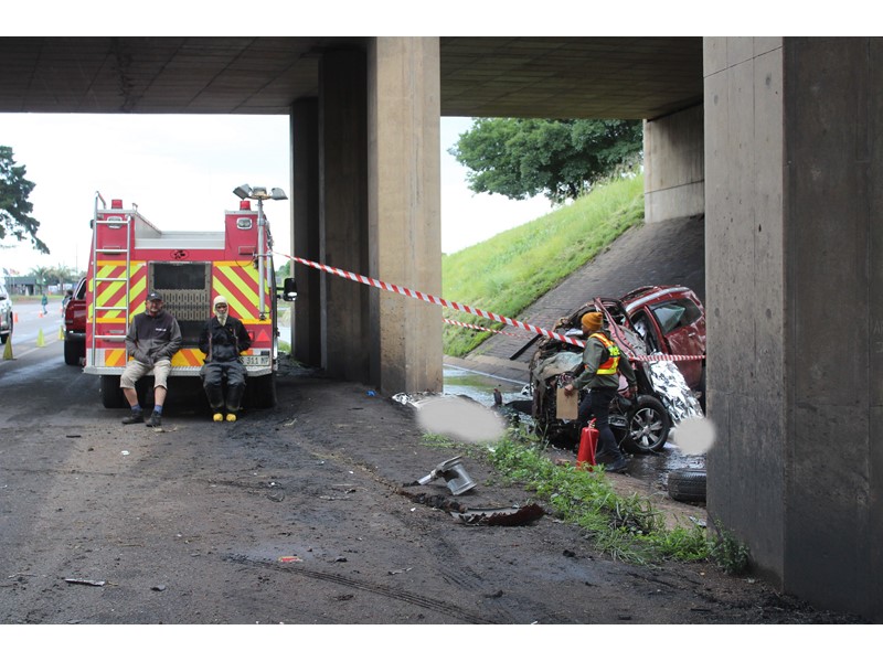 Six people killed in collision at N4 Bethal off-ramp | Middelburg Observer