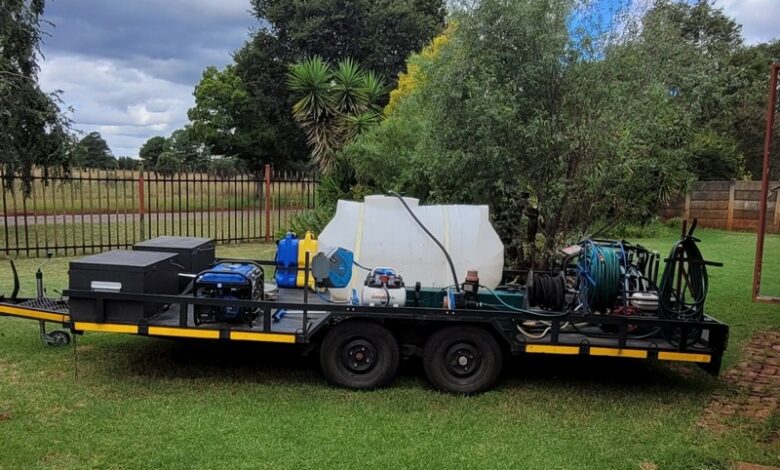 Motoriste kyk uit: sleepwa met watertenk vanoggend gesteel ...