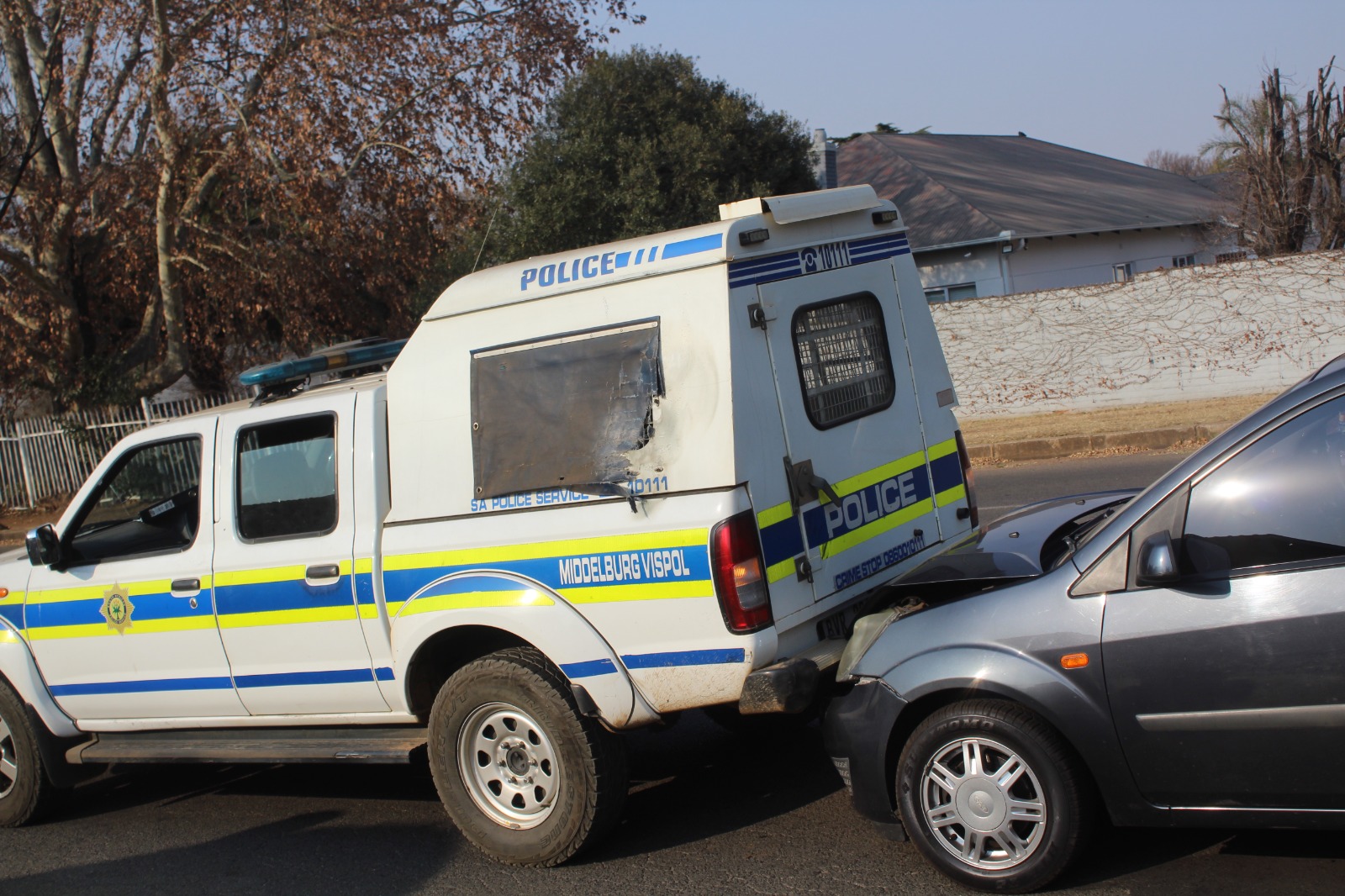 Police van hit in a bumper bash incident | Middelburg Observer