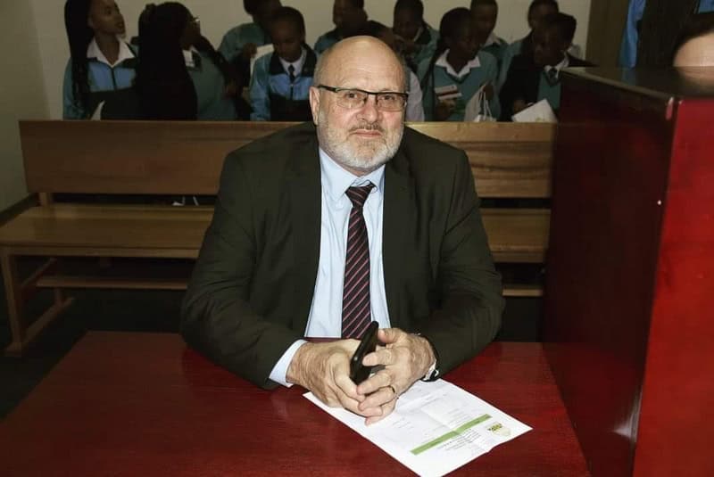 Hoogs gerespekteerde advokaat oorlede | Middelburg Observer