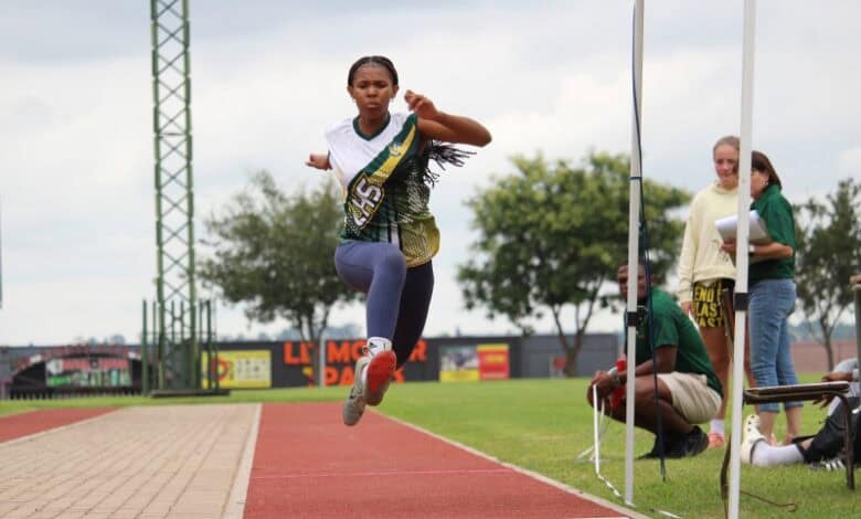 Hartebees claims Middies Inter-house Athletics cup | Middelburg Observer