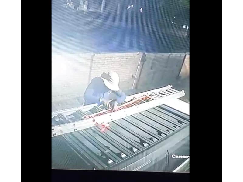 WATCH: Homeowner left ‘shocked’ and ‘frustrated’ as ladder brazenly ...
