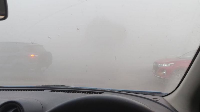 Eksamen aangeskuif weens rook, laerskool stuur kinders huistoe ...