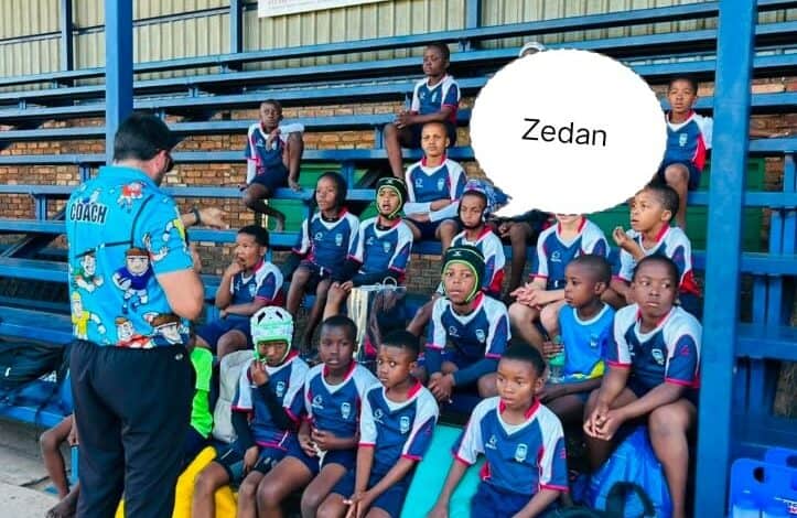Kyk: Zedan – die seun met die 'goosestep' wat die land op hol het ...