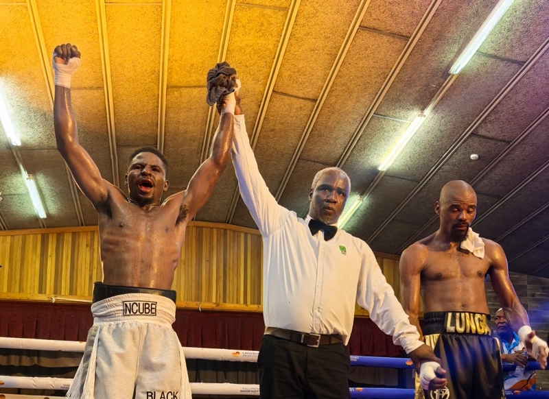 Boxer collapses after bout, undergoes emergency brain surgery ...