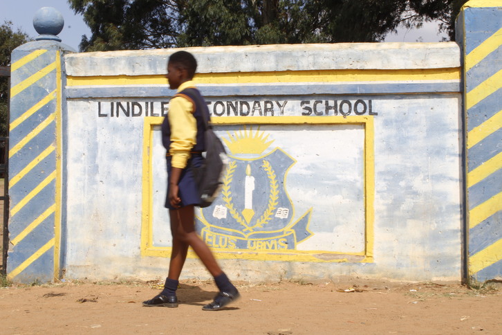 Learners go back to school at Lindile Secondary School | Highvelder News