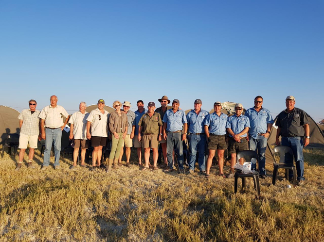 Lede van Ermelo Lugvaart Vereniging vaar goed in Race for Rhinos ...