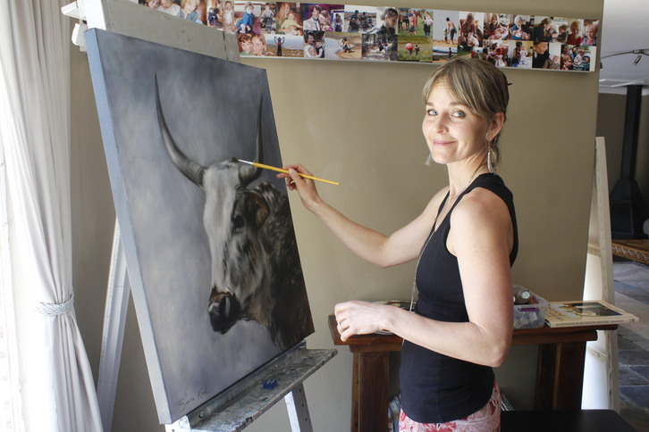 Sarita skilder met ’n liefde vir die natuur | Highvelder News