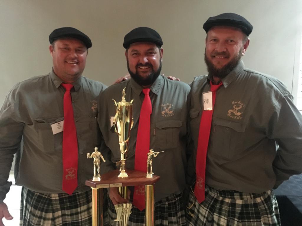 GALERY - Jaarlikse Macnab by Henbase Lodge lok vele deelnemers ...