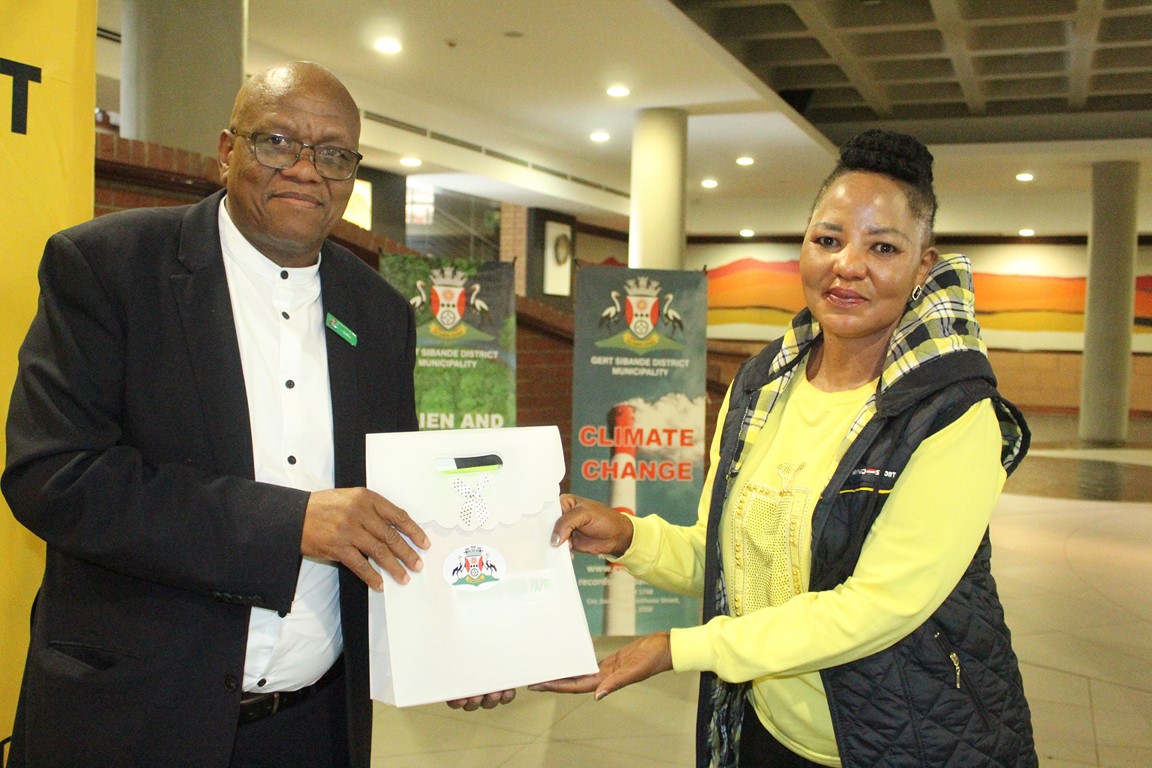 Gert Sibande District Municipality launches cleanest town competition ...