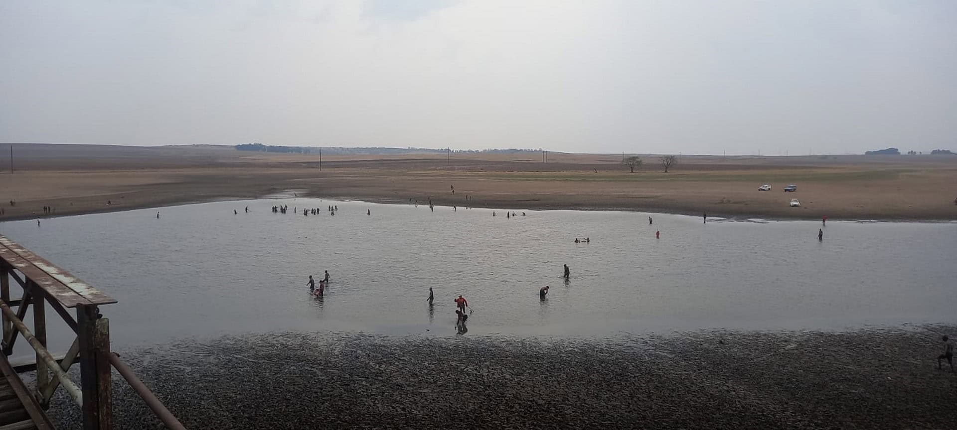Video shows dire water situation at Willem Brummer Dam in Ermelo ...