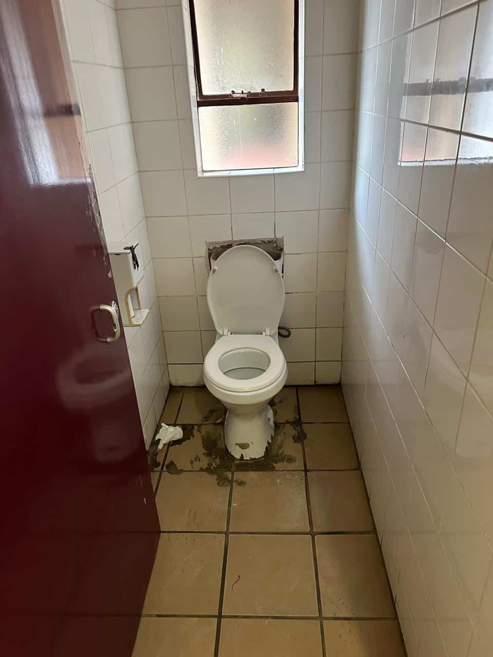 GALLERY - Shocking photos of Ermelo Provincial Hospital emerge ...