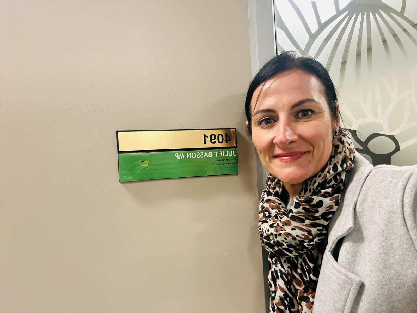 Ermelo se Juliet Basson lê eed af as LP, fokus op toerisme en arbeid ...