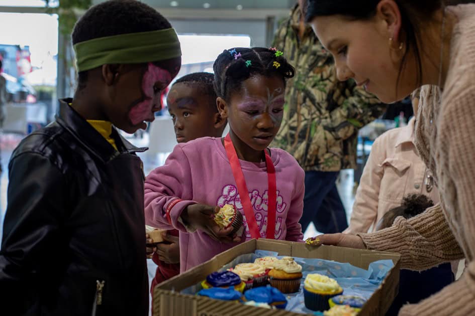 Bakers invited to support Highvelder’s charity cupcake drive ...