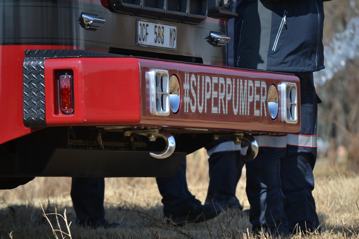Sasol Secunda Emergency Management shows off Superpumper at JOIFF ...