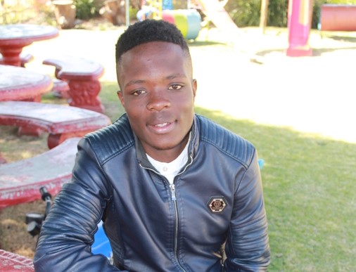 Sibusiso relates to kids with emotional scars | Ridge Times