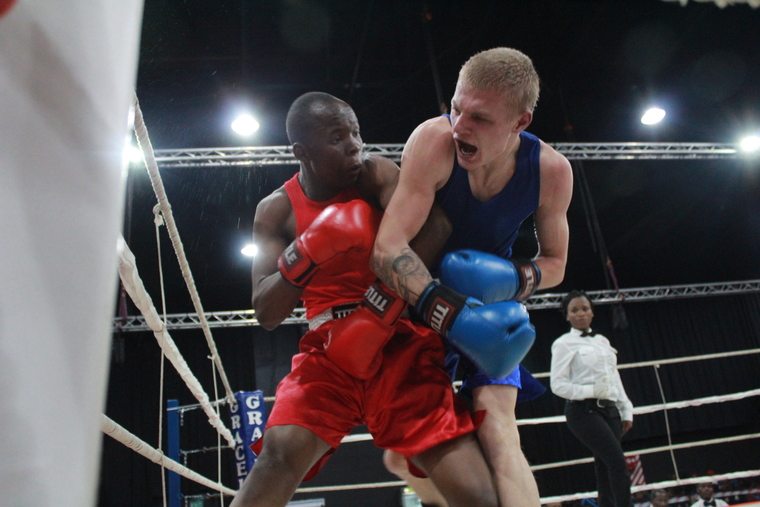 Graceland and Sanabo serve up boxing feast | Ridge Times