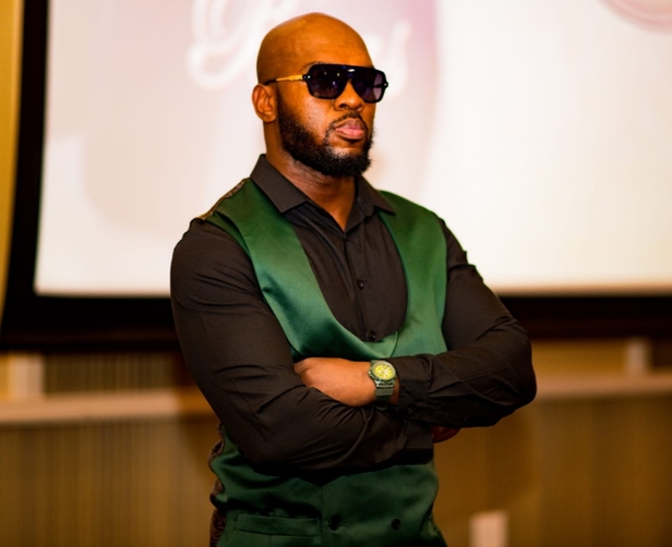 Models make summer wear sizzle at Plus Size Fashion Display | Ridge Times