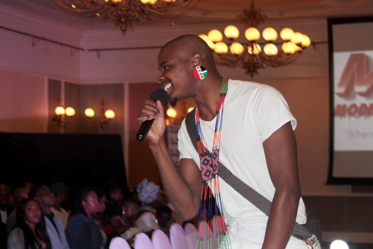 Models make summer wear sizzle at Plus Size Fashion Display | Ridge Times