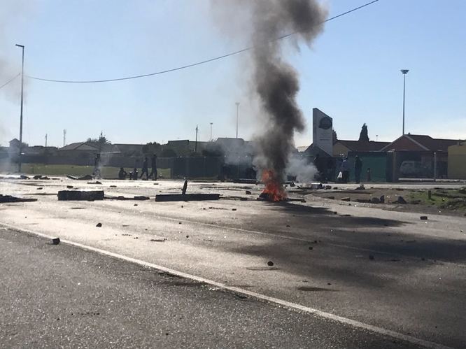 eMbalenhle residents protest about unbearable power interruptions ...
