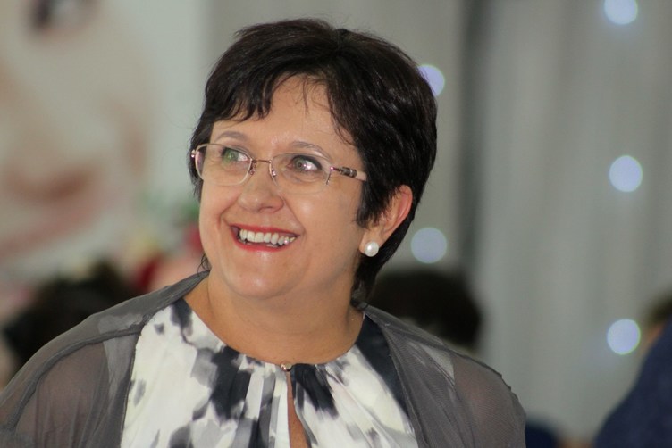 Amanda le Roux mentors and ministers to varied women’s groups in ...