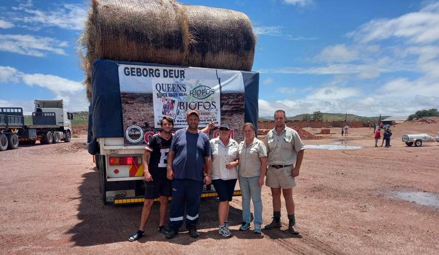 Secunda se mense ondersteun boere in Noord-Kaap wat niks oorhet nie ...