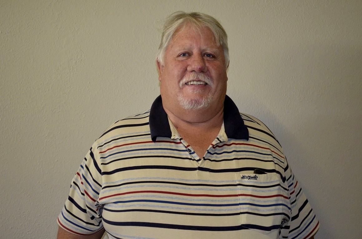 Louis Bates bids Laerskool Breyten final farewell | Ridge Times