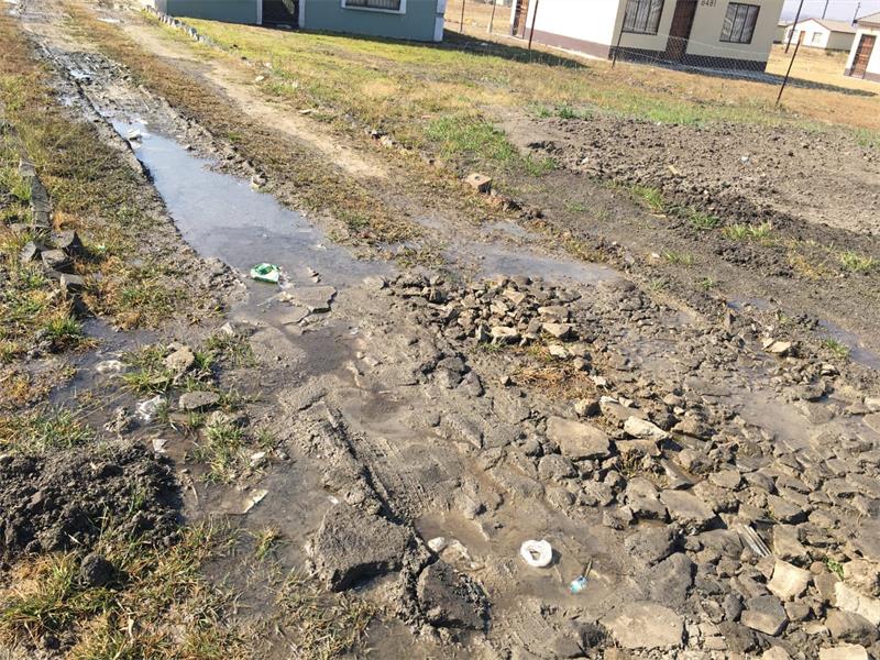 Water flooding in yards can damage RDP-houses in Sakhile | Ridge Times