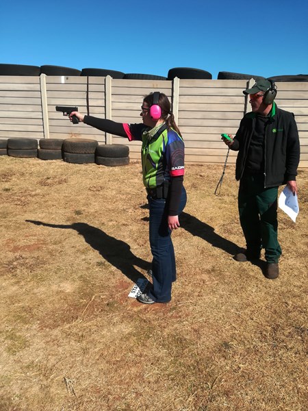 Christo Botha wins handgun club shoot in Ermelo | Ridge Times