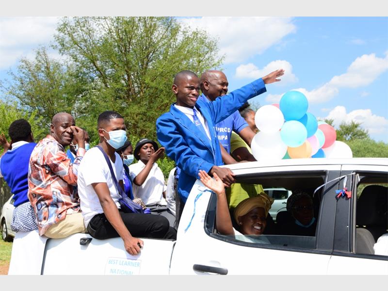 Chipa-Tabane learner known as Gauteng's best township matriculant ...