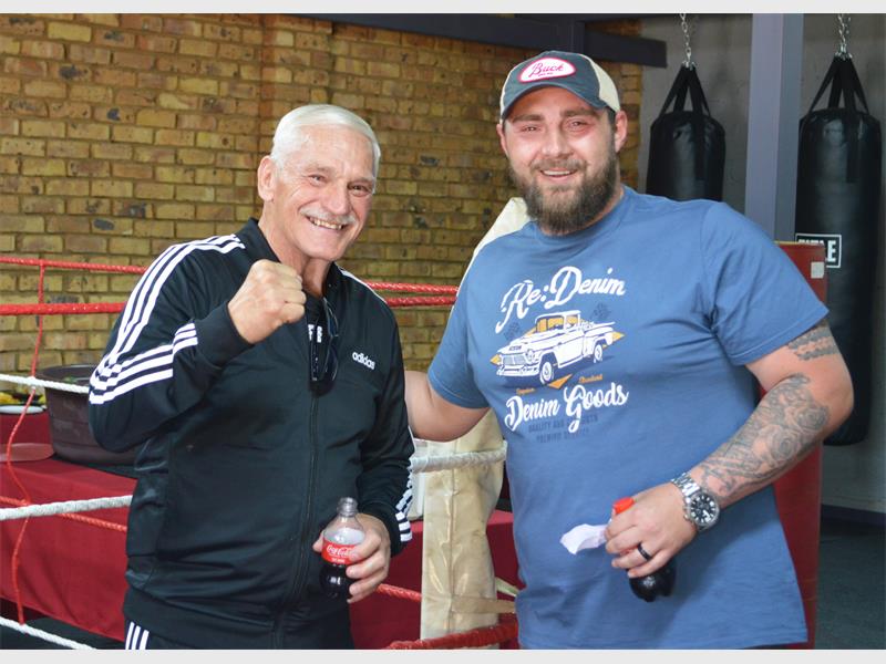 Anton Nel se boks- en fiksheidklub op Bronkies nou ’n werklikheid | Ridge Times