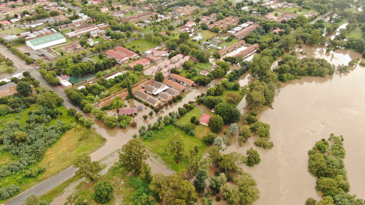 WATCH: Vaal River in Standerton is overflowing | Ridge Times