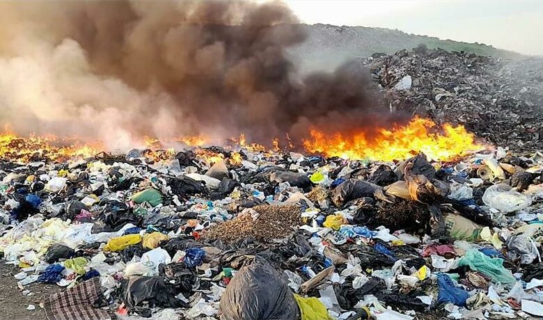 Burning issue at the VKLM dumping site raises concern | Ridge Times