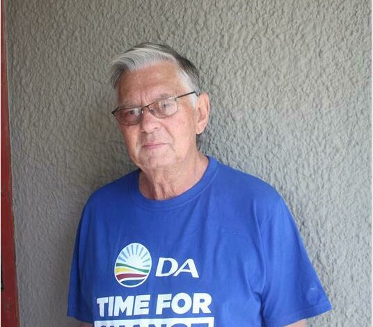 Deon Bekker from Standerton now serves as PR-councillor for the DA ...