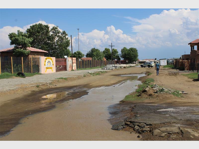 Councillors from Govan Mbeki Municipality demand probe into incomplete ...