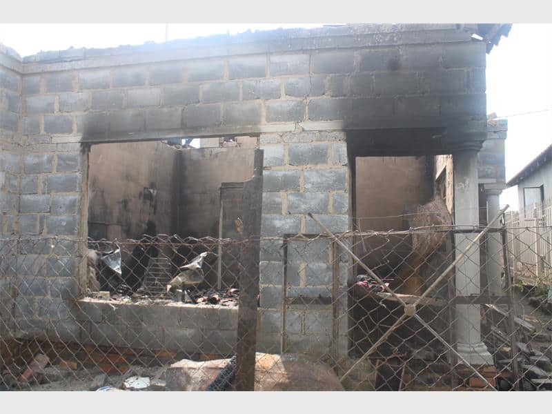 eMbalenhle family left devastated after house fire | Ridge Times