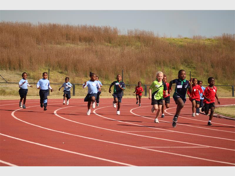 Athletes compete in cross-country in Secunda | Ridge Times