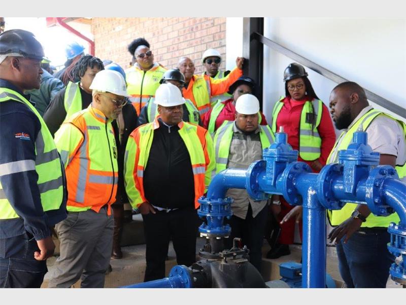 DWS hands over two upgraded pumps to LLM | Ridge Times
