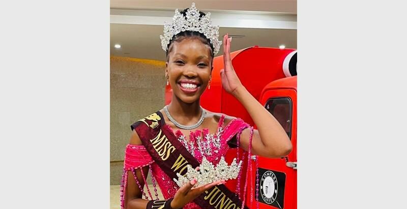 Evander model brings home two crowns | Ridge Times